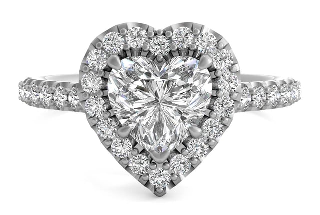 The Ultimate Guide to Choosing and Wearing a Heart-Shaped Diamond Enga ...